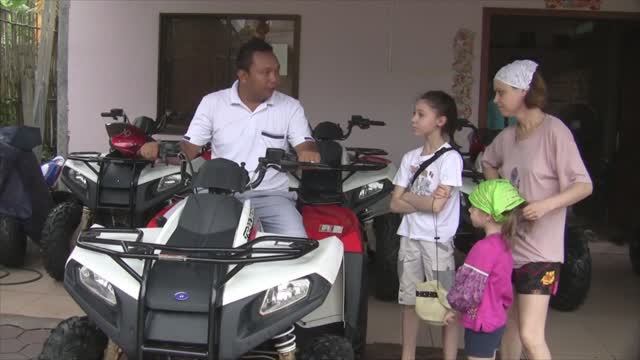 Камбоджа прогулка на квадроцикле.mp4