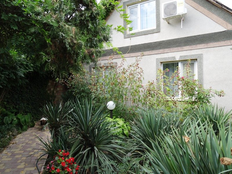 Коктебель снять жилье посуточно. Отдых в Коктебеле недалеко от моря. «Стамова, 12-а» ГОСТЕВОЙ ДОМ