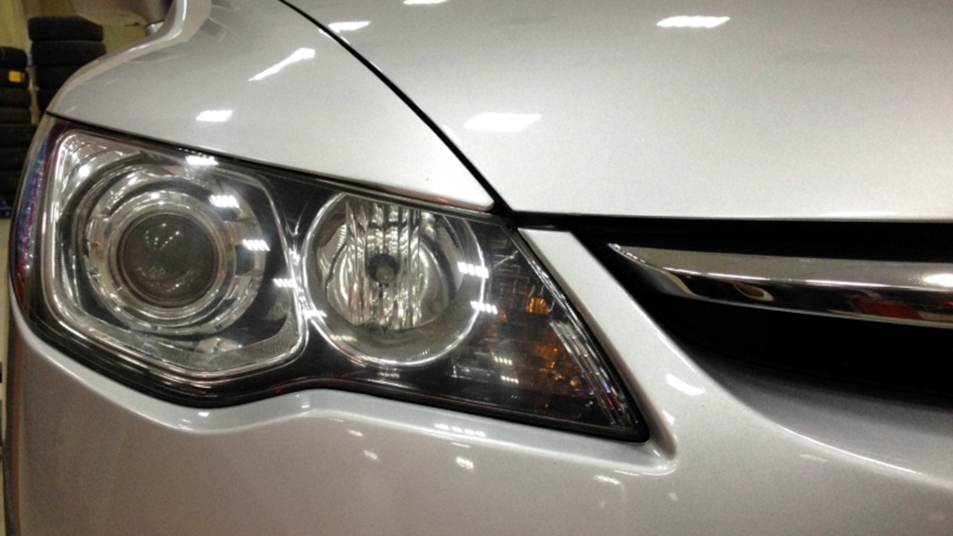 Honda Civic 4D. Ретрофит. Линзованый ксенон