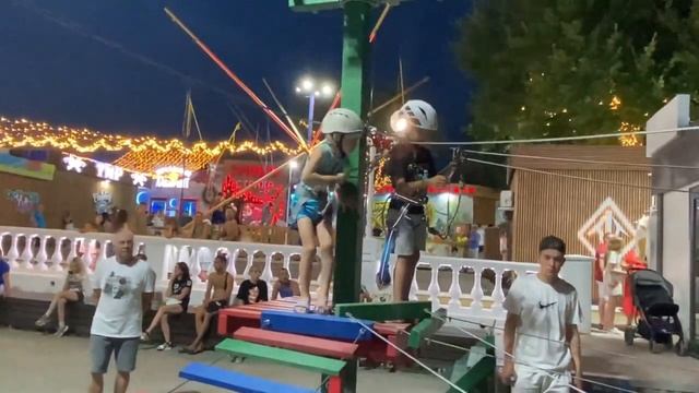 Кабардинка набережная канатная дорога.