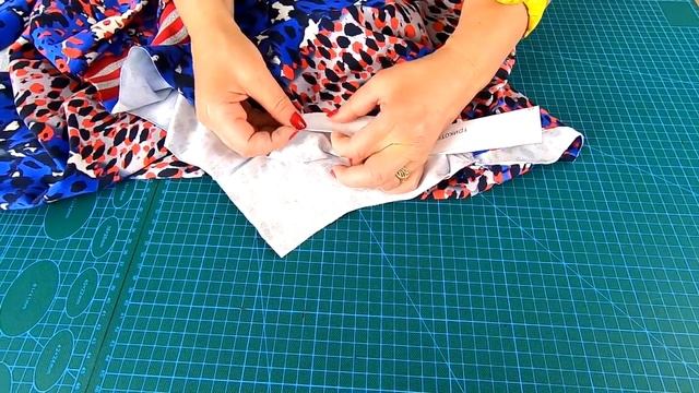 Шьем платье в спортивном стиле. Пошаговый пошив от А до Я.mp4