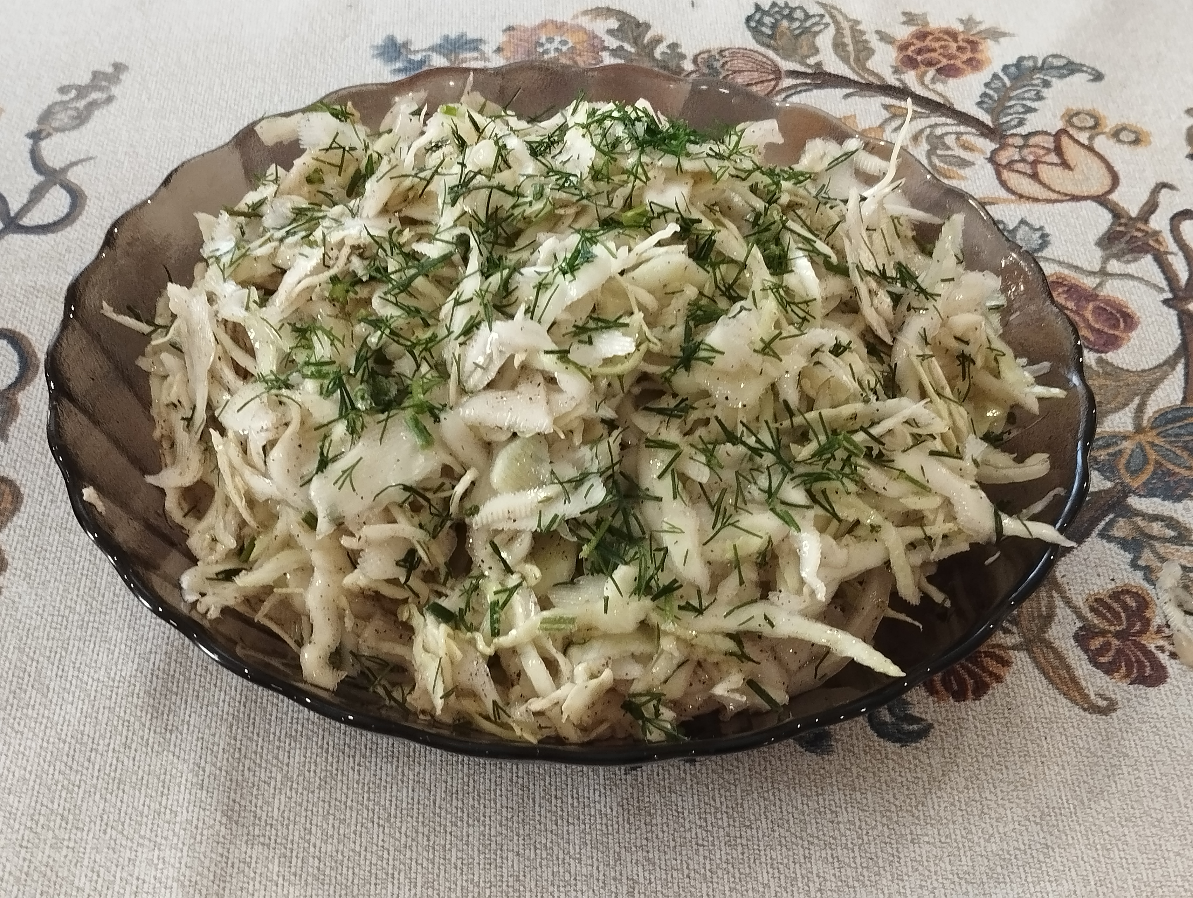 Простой вкусный нежный САЛАТ Из капусты Поойдет на лбой праздник