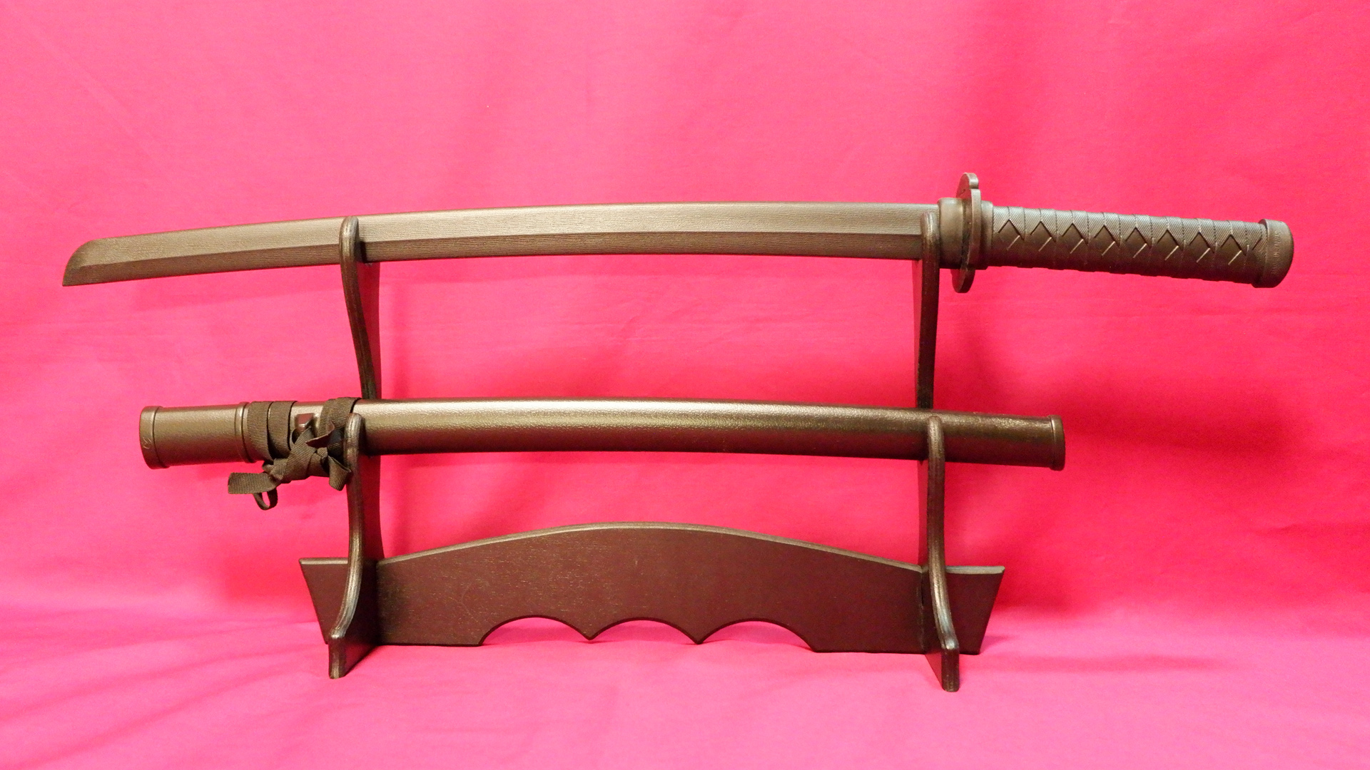 Мечи для обучения кендзюцу - пластиковая утигатана с ножнами с сагео для баттодо и синкендо