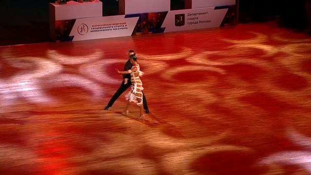 ANDREY GUSEV - VERA BONDAREVA (RUS) | Чемпионат мира по танцевальному спорту | Ча-ча-ча | 2019