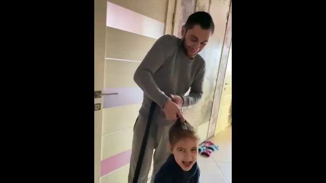 ПАПА - ЛУЧШИЙ ДРУГ !! ))