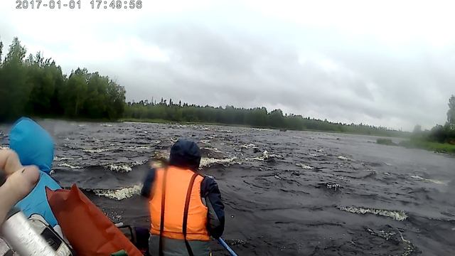 Порог на реке Чирка (Карелия)