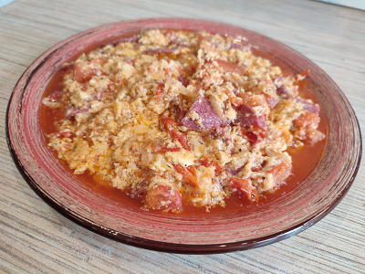 САМАЯ ВКУСНАЯ И СЫТНАЯ ЯИЧНИЦА БОЛТУНЬЯ С СЫРОМ КОЛБАСОЙ И ПОМИДОРАМИ ПО ИЗРАИЛЬСКИ