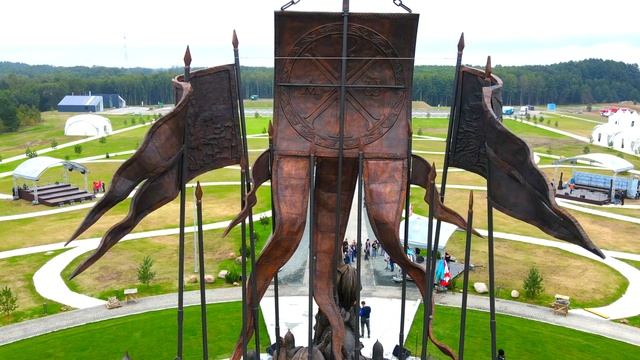 Мемориальный комплекс - Князь Александр Невский с дружиной