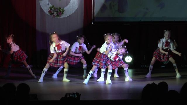 00000_07 Концерт 8 марта 2023 в Магдагачинском районном доме культуры