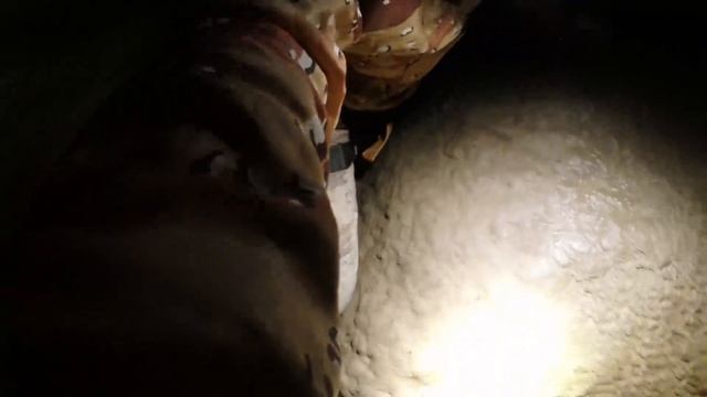 Спуск в Ставрикайскую пещеру