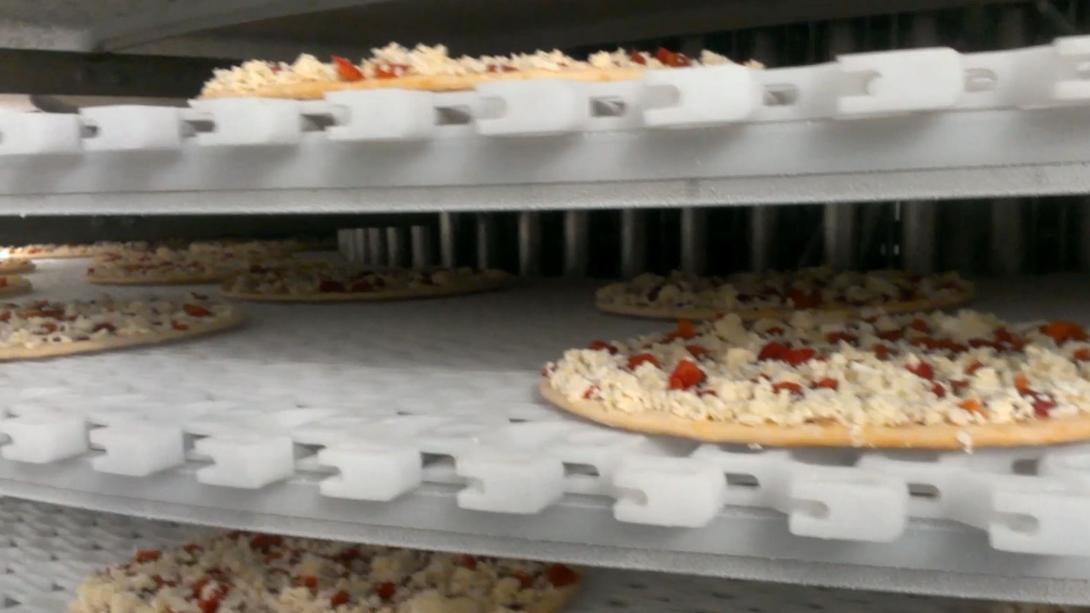 Шоковая заморозка пиццы на спиральном фризере