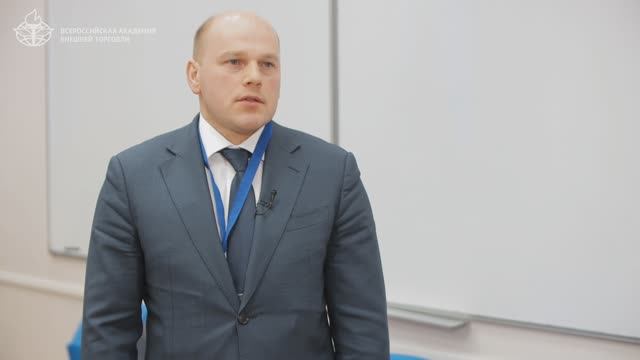 Интервью с директором Центра арбитража и посредничества ТПП РФ Д.Н. Подшибякиным