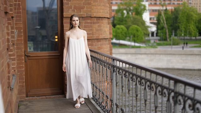 Коллекция Лето’22. Сеть магазинов модной одежды и аксессуаров «Снежная Королева». snowqueen.ru