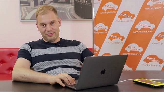 Заменили тканевый салон в Kia Sorento на экокожу с ровными строчками