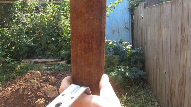 Стройка продолжается. Неожиданная поломка автомобиля. Меняем планы.