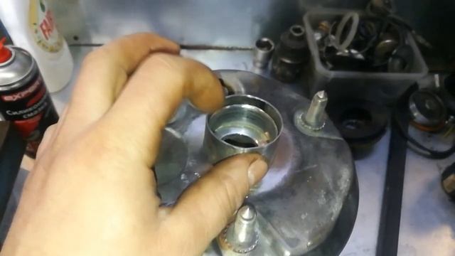 Ремонт сайлентблока пневмобаллона Porsche Panamera.