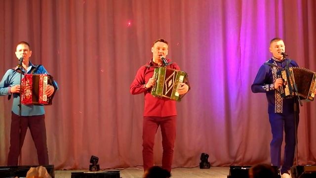 Александр Лопкин, Вадим Краснов, Сергей Пакеев - Айста ӱдыр эрге -влак. Гармонь дене шоктат да мурат