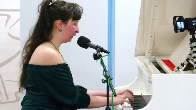 Музыкально-поэтическая гостиная Павла Пикалова 14.05.2024