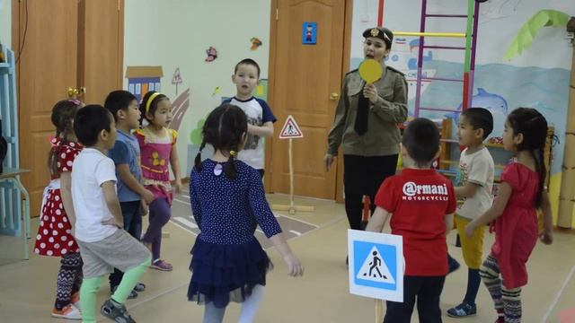 ВеДеДо. "Светофор" (Коренблит - Грозовский) на якутском языке, Якутия