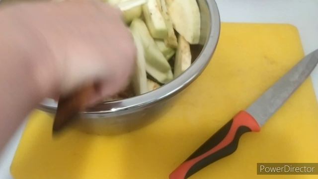 Запекаю кабачки под сыром в духовке в новой жаровне