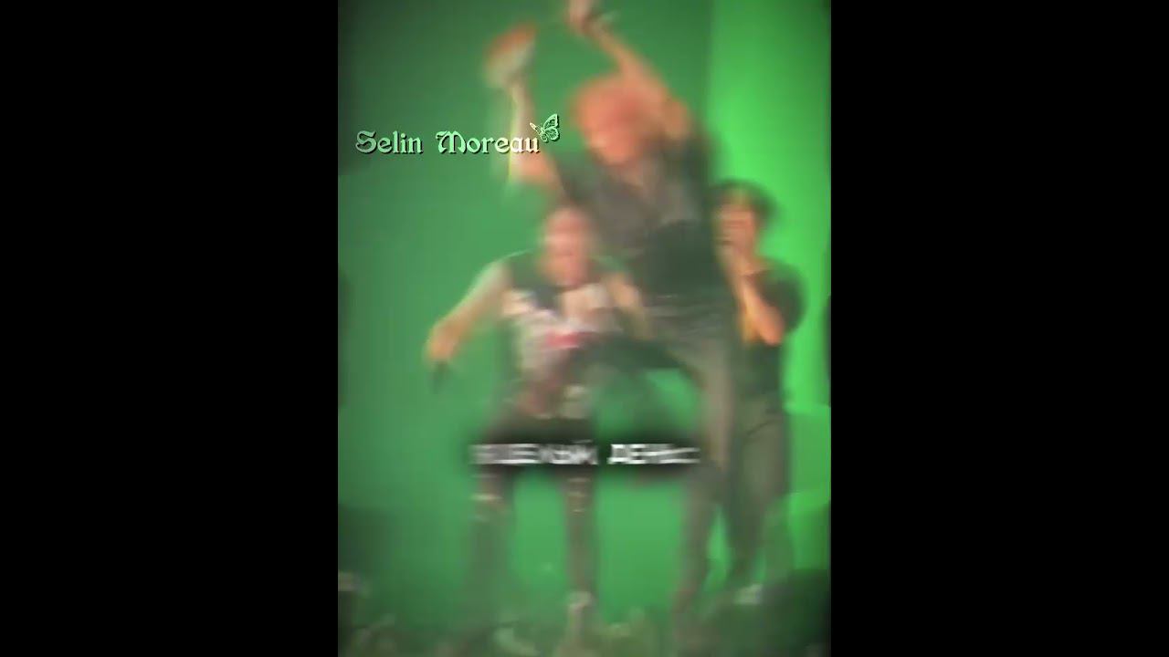 Стабильно причём. #skz #чонин #hyunjin #aespa #edit