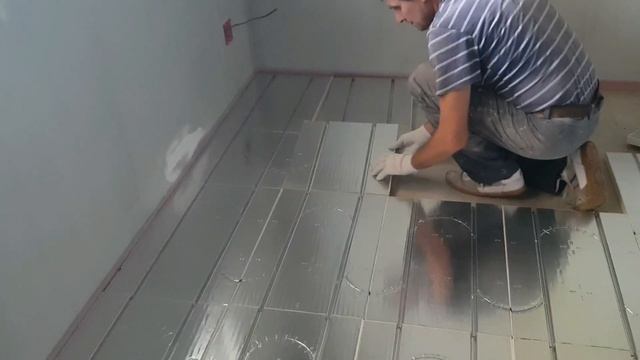 № 24. Теплый пол без стяжки  монтаж своими руками  часть 4  подгонка основных элементов УФЭ