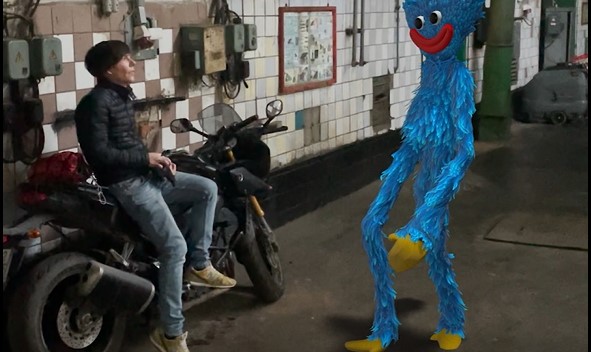 Скушал деньги настоящий реальный Хагги Вагги из Poppyplaytime! Игры с хагги. #gamelifeshow #ваги