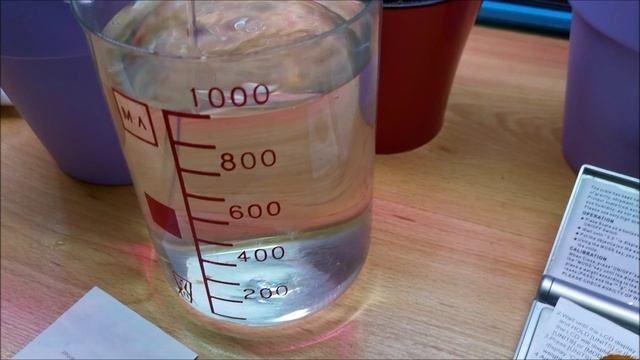 Как подкормить антуриумы, микроудобрениями по листу, приготовление питательного раствора.