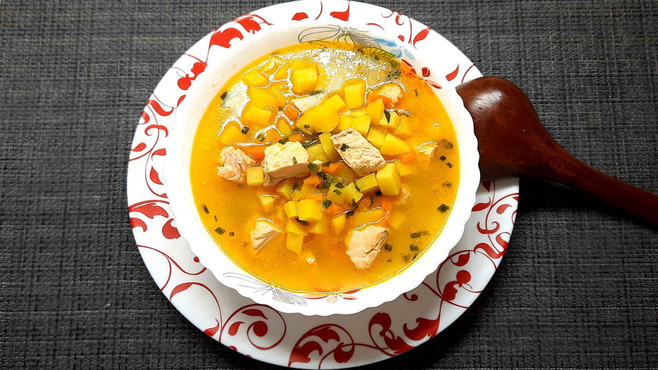 Рыбный суп с кижучем