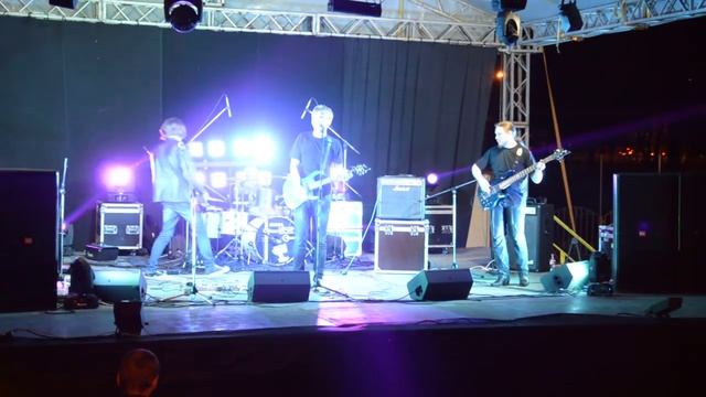 ВОДОПАД - Время колокольчиков (А.Башлачев) ()Live)