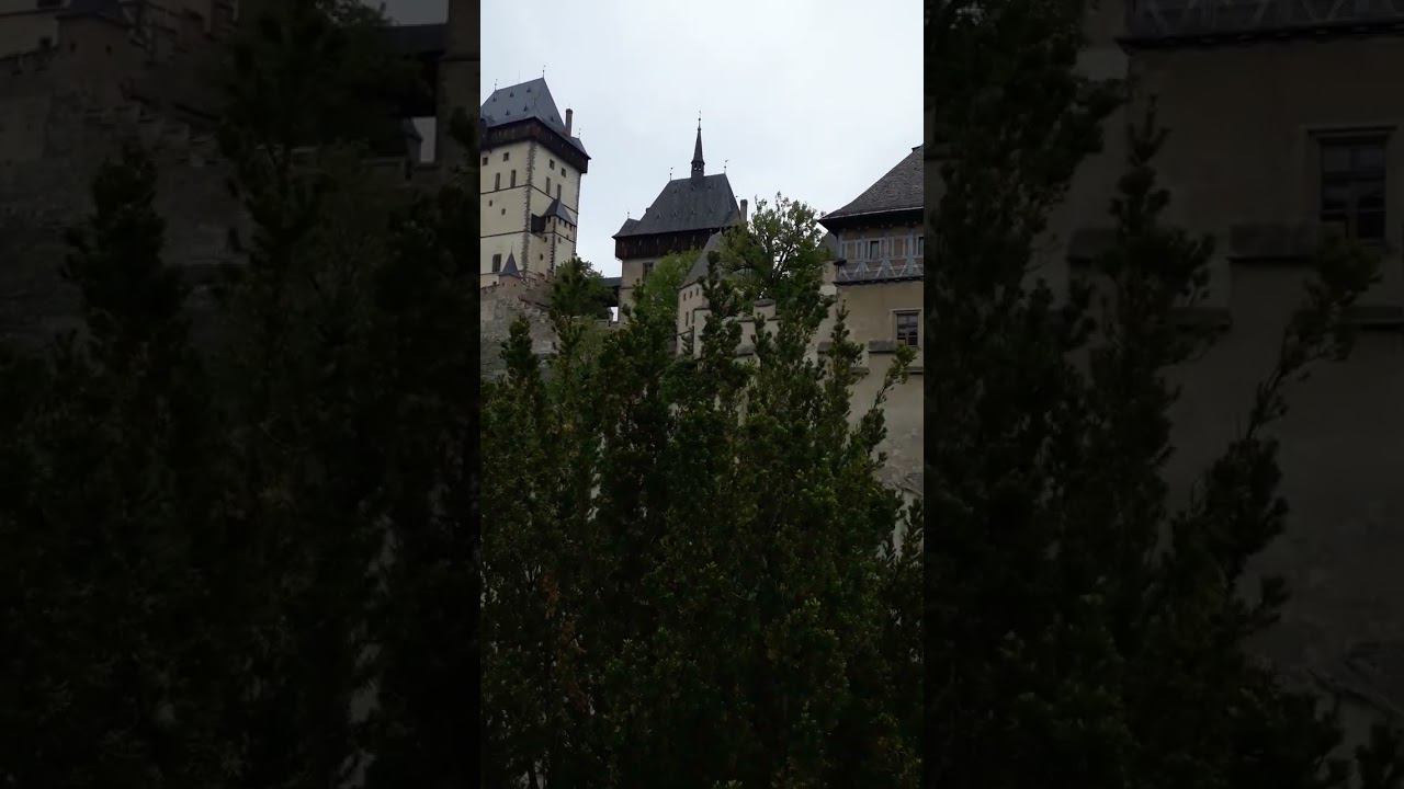 Замок Карлштейн