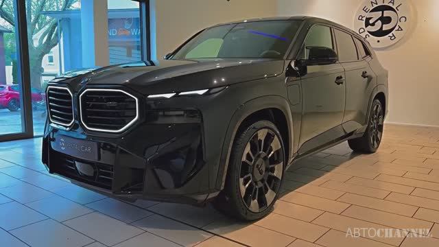 BMW XM 2023 — суперкроссовер от BMW