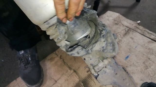 Пневмобаллон Volkswagen Touareg  до ремонта.