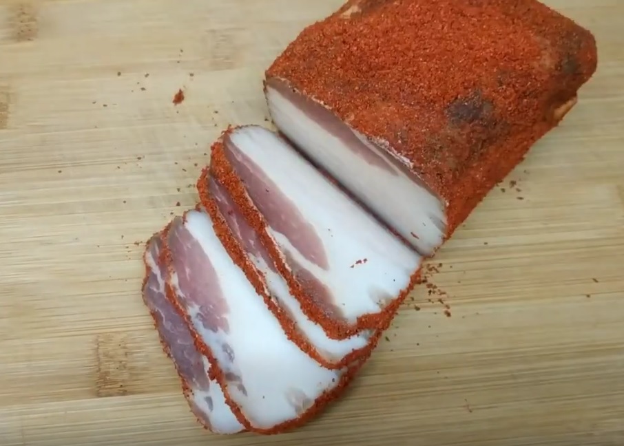 СТАРИННЫЙ СПОСОБ ЗАСОЛКИ САЛА _ТРИ КИПЯТКА_! САМОЕ ВКУСНОЕ САЛО!