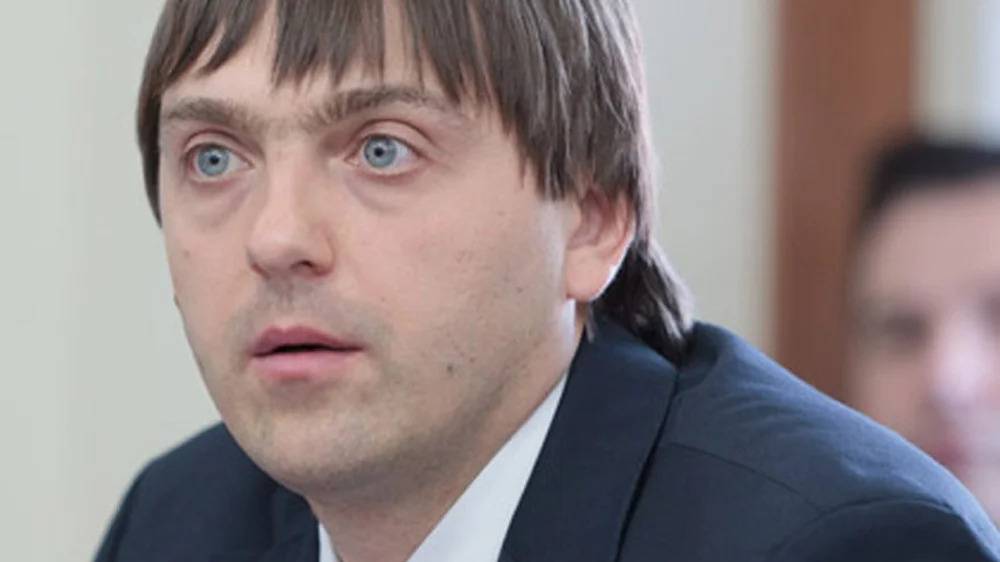 Минпрос сочинит программу для родителей по воспитанию детей