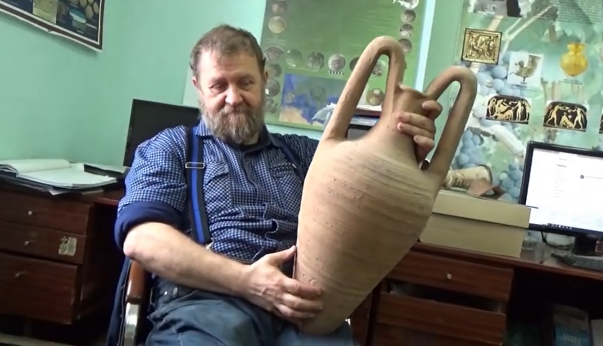 Триллийские амфоры со дна Судакской бухты