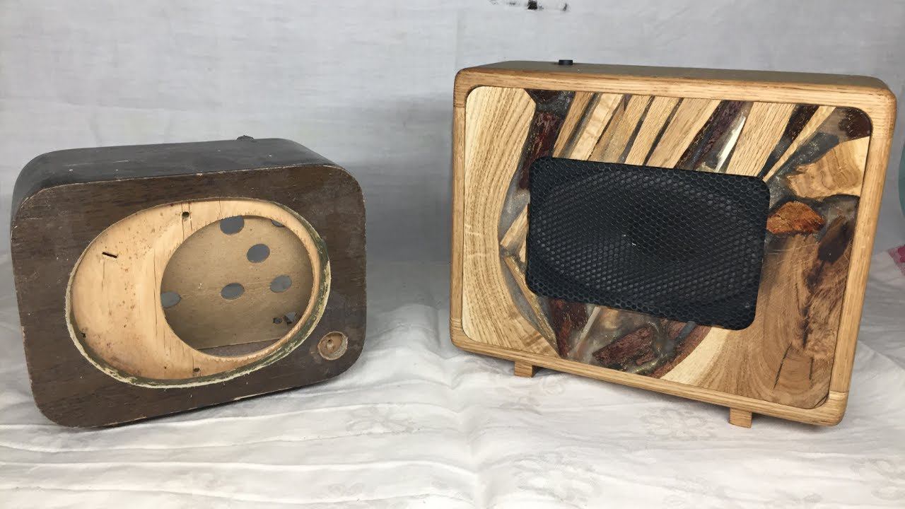 Новый корпус советского радиоприемника. Эпоксидная смола и дуб.