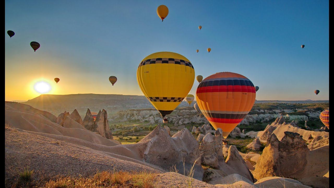 Полет на воздушном  шаре в Каппадокии. Flight in a balloon in Cappadocia.