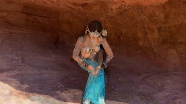 Kyuntanii - Ankha  (ft. Sylvia Yssei) (Music video)