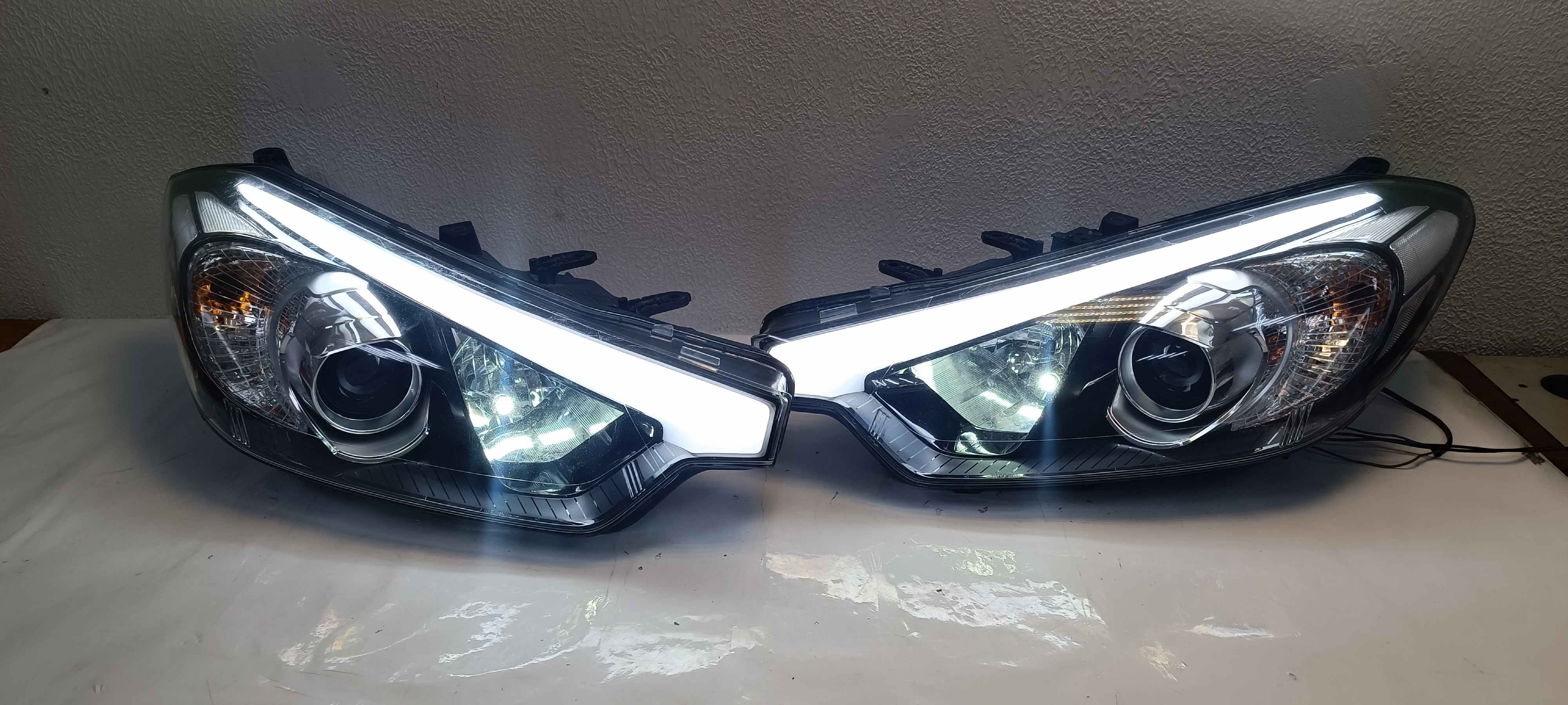 Kia Cerato модернизация фар. Были галогеновые, стали светодиодные.