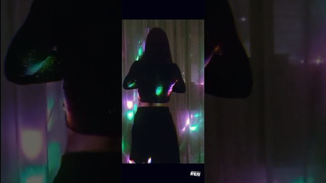 Восьмёрки бедрами♾️ Крутим и вертим.