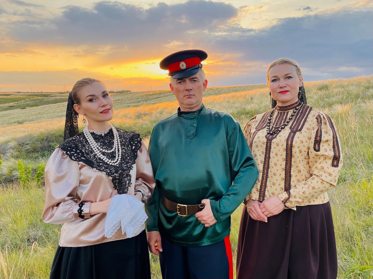 Информация об исполнителях