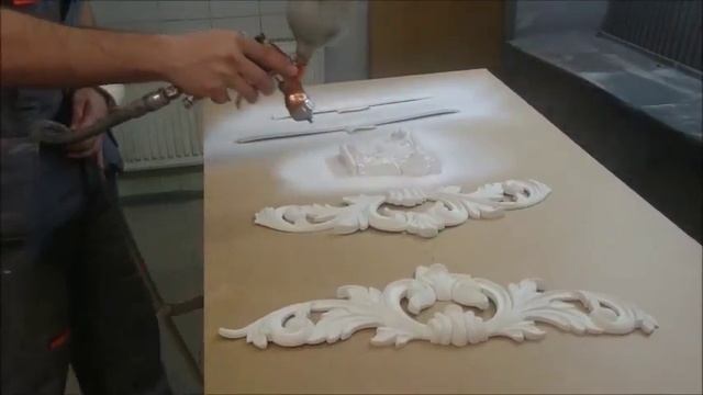 Покраска мебельного декора.