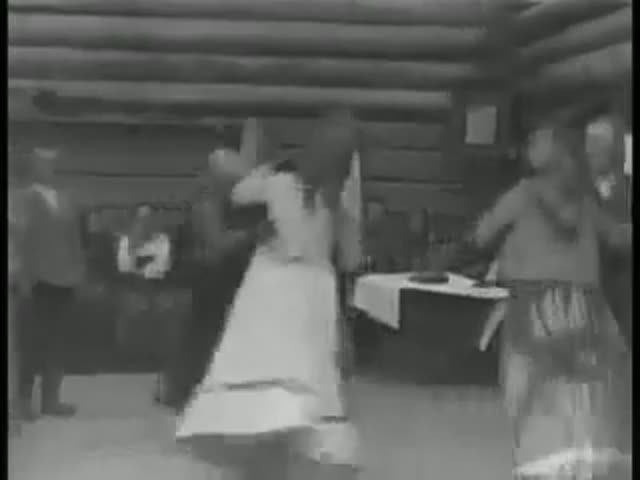 Танцы 100-летней давности. Наш ответ лезгинке. Фрагмент карельской свадьбы