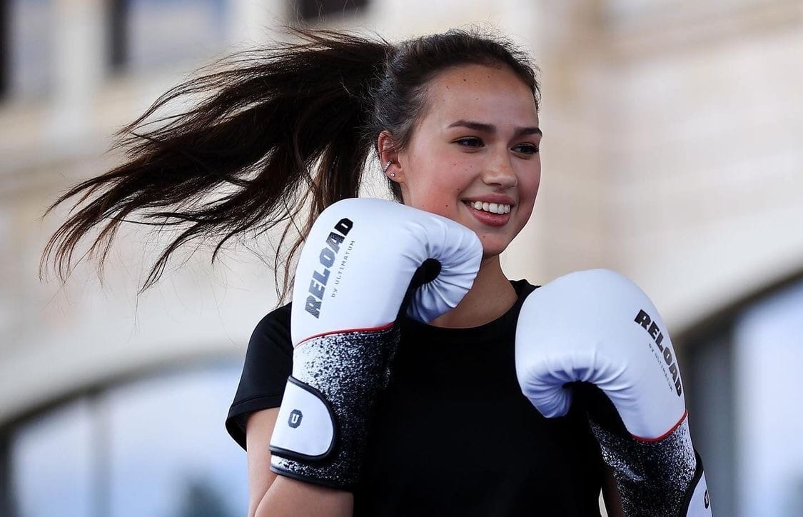 Загитова боксирует