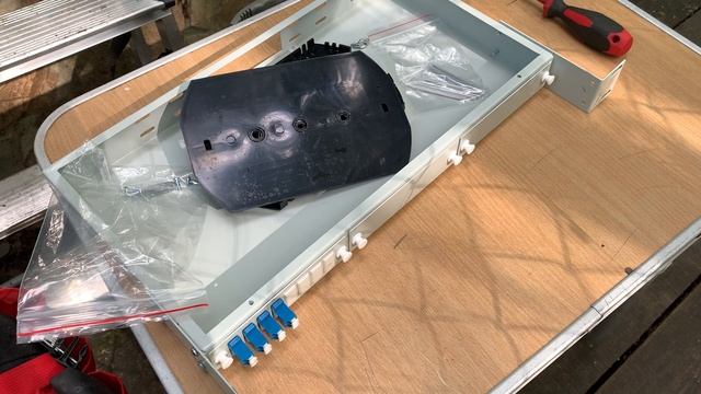 Основной недостаток оптического кросса с LC разъёмами