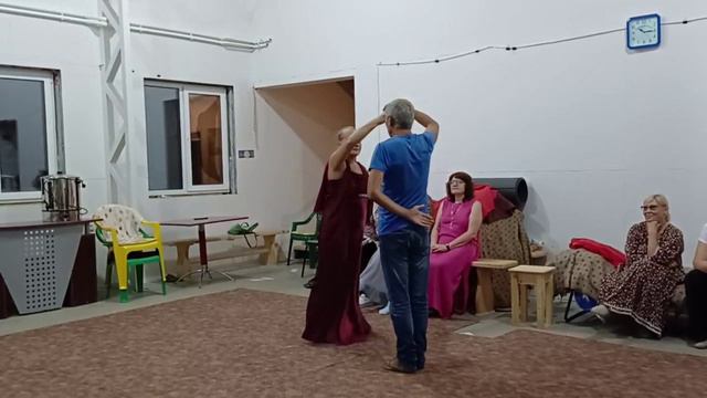 Танцевальное рандеву на форуме в Митрограде.