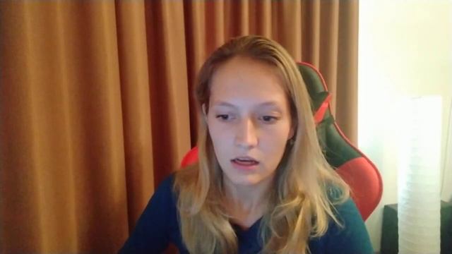 Павлова Анна Андреевна - репетитор по математике и экономике - видеопрезентация