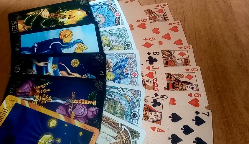 Кто в дороге, что на пороге: бессрочное гадание для всех