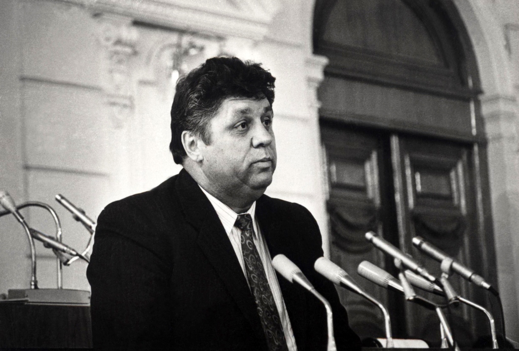 Анатолий Гужвин - настало время действующих лиц, 1992 год